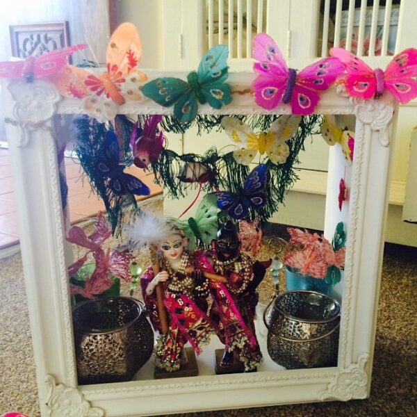 How to create a home altar for deity worship – Remember Krishna